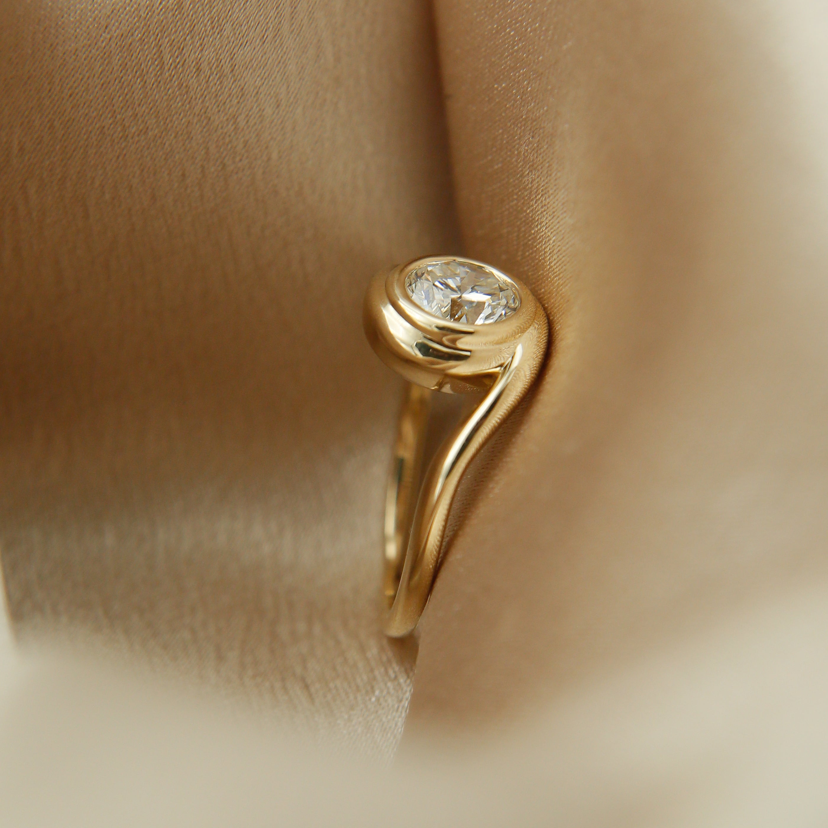 Siren 14k Gold Engagement Ring | Custom Lab Diamond or Moissanite